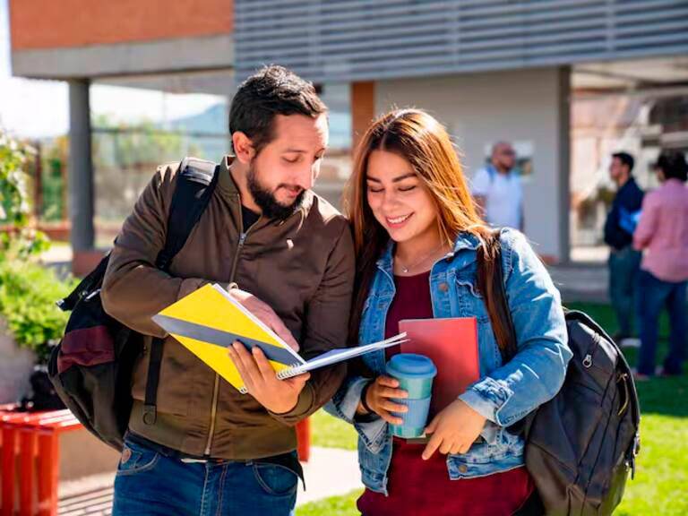 ¿Cómo acceder a una beca del Icetex para estudiar un posgrado en Chile?